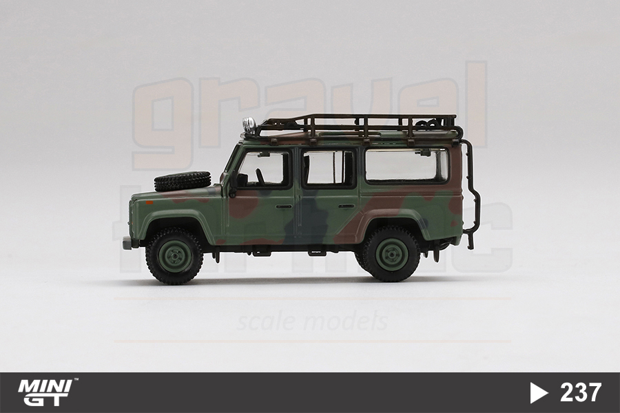 Land Rover Defender 110 Military Camouflage - Gravel Tarmac